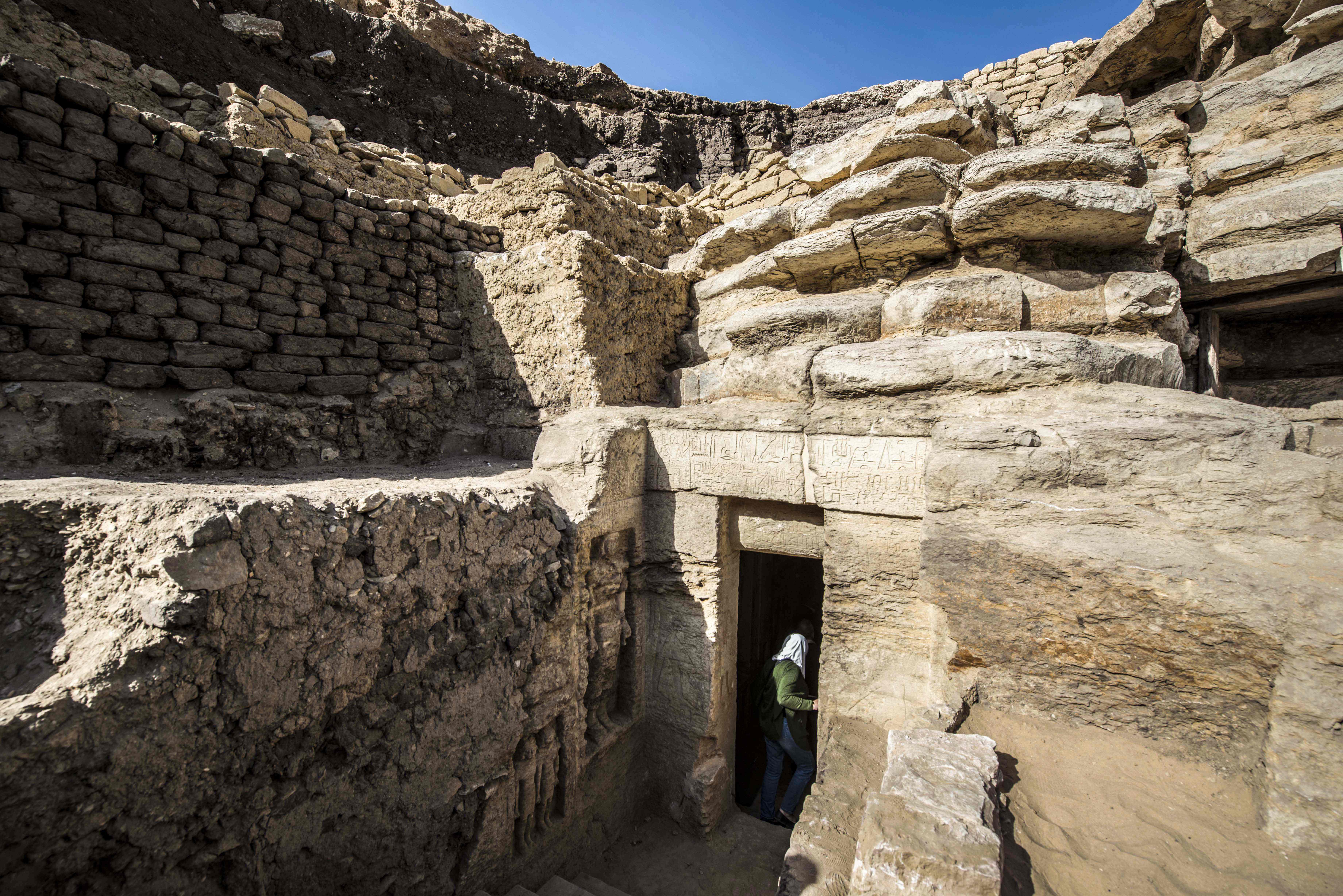 Look inside a ‘one of a kind,’ 4,400-year-old tomb discovered in Egypt ...