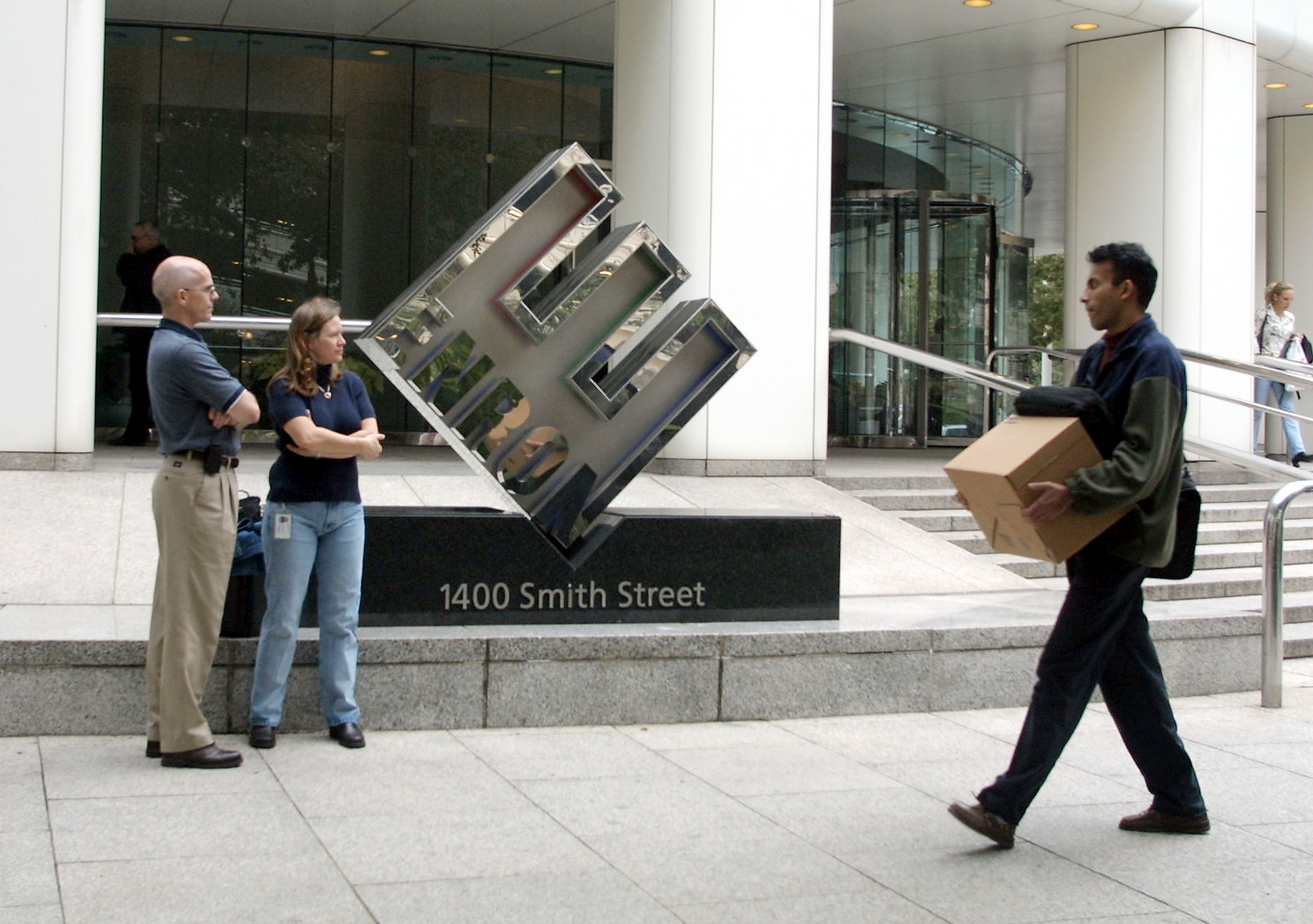 Business Week Enron Running On Empty Online | emergencydentistry.com