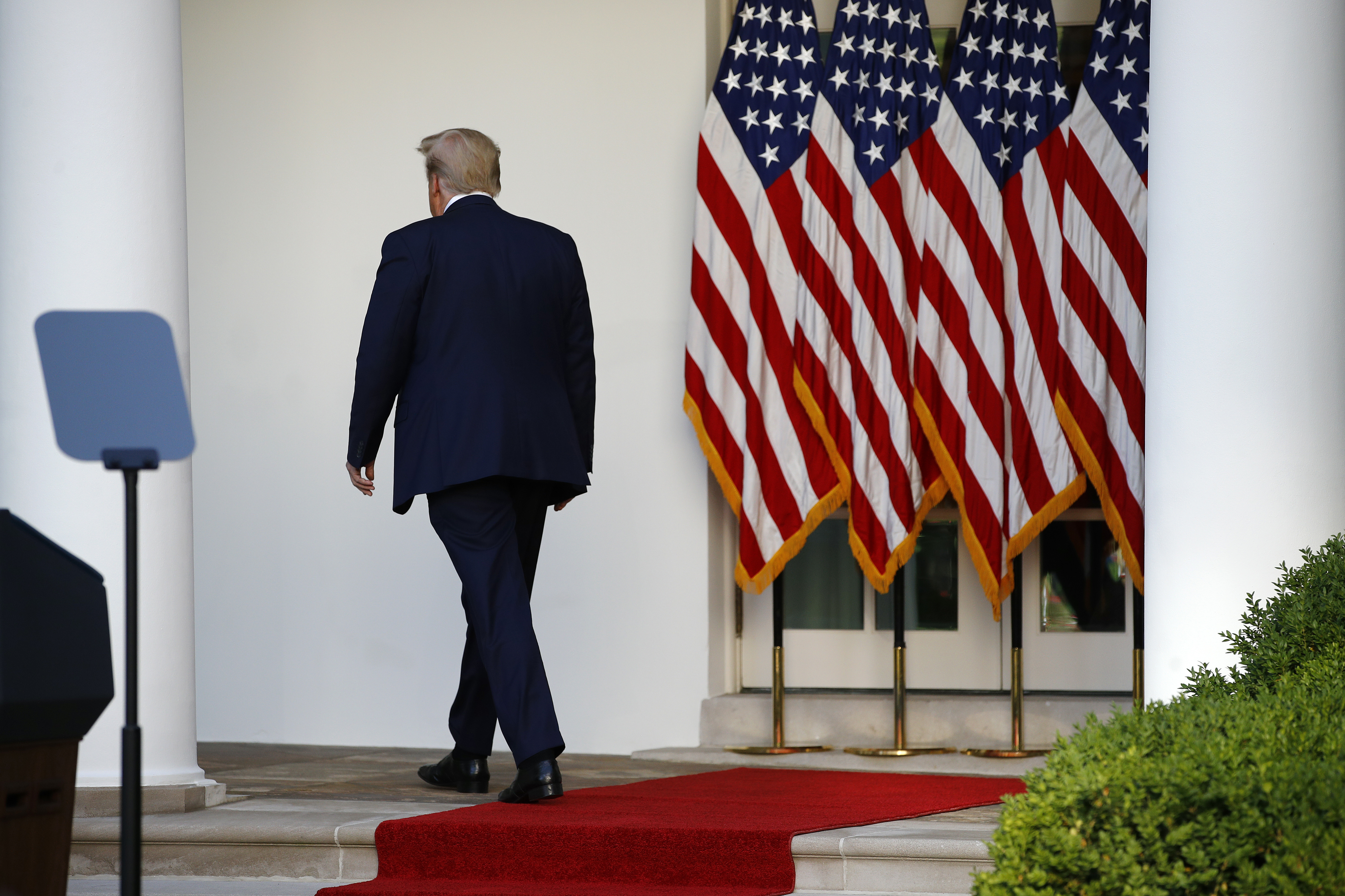 The real reason behind Trump’s photo stunt - The Washington Post