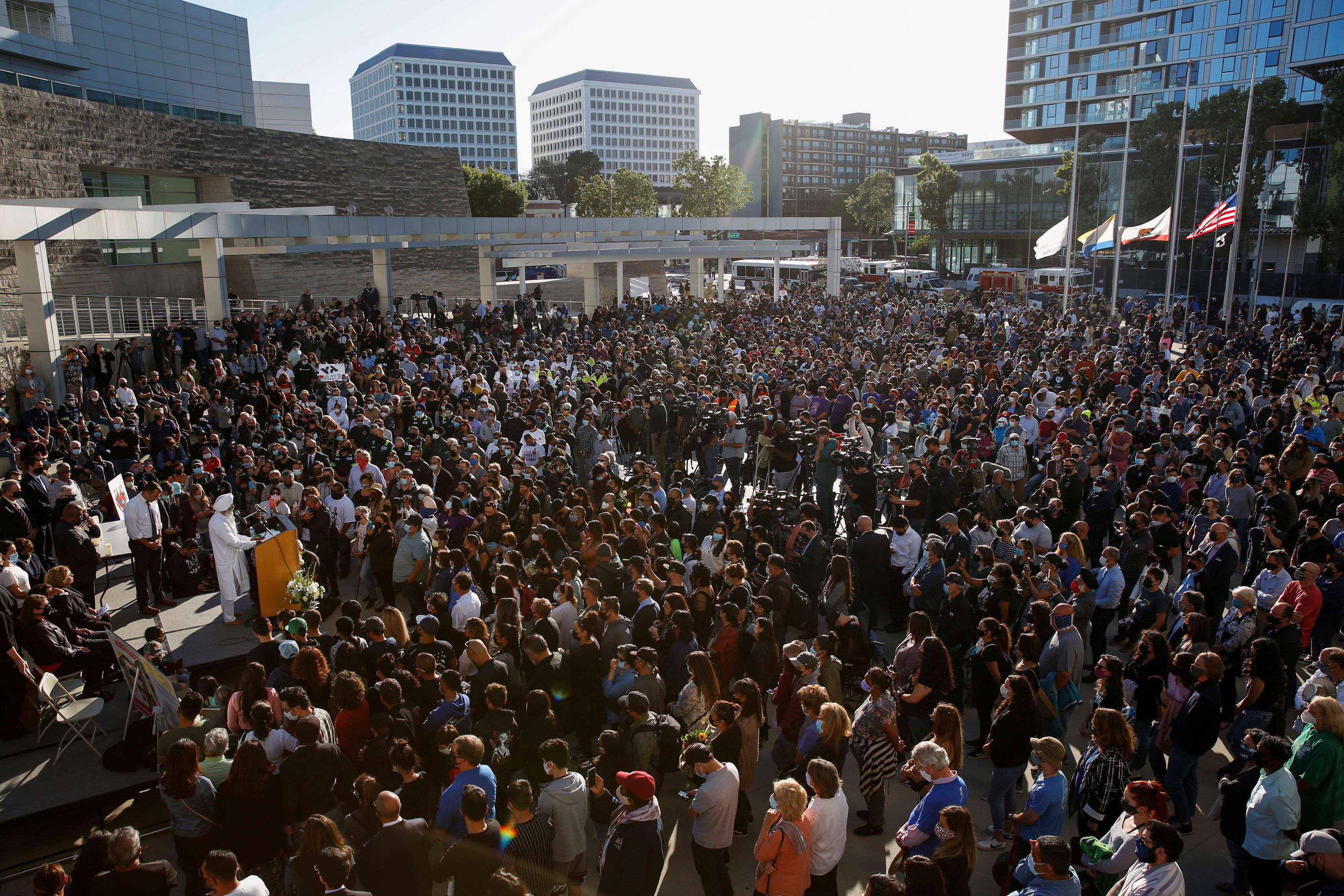 Gun violence in 2021: Shootings in America are up and experts fear it ...