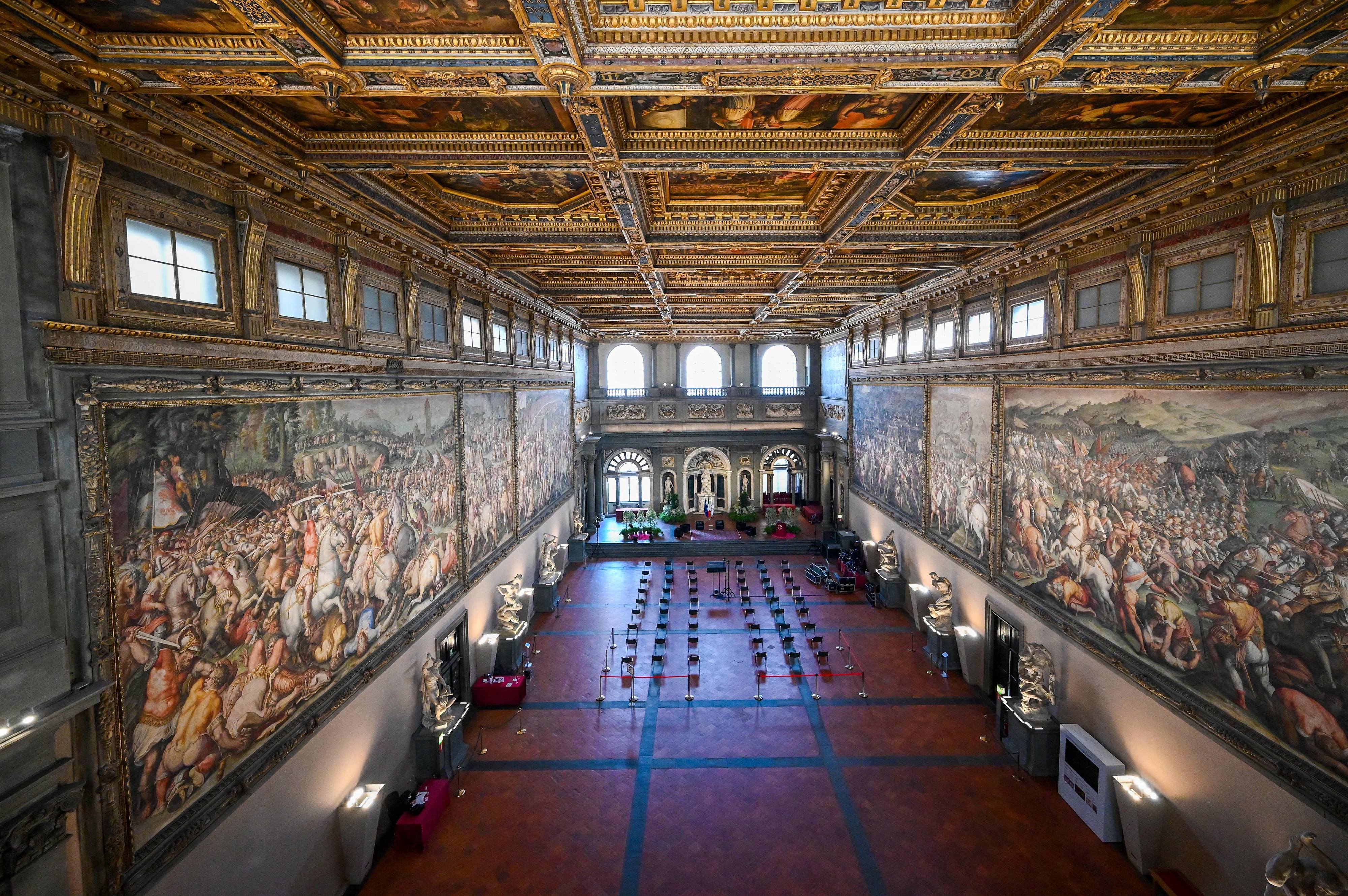 Grande Vecchio Albero Hd Italy's Presidential Palace Is Stunning And