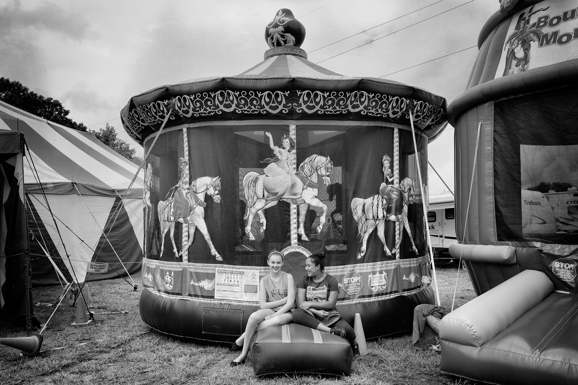 Photos of a traveling circus - The Washington Post