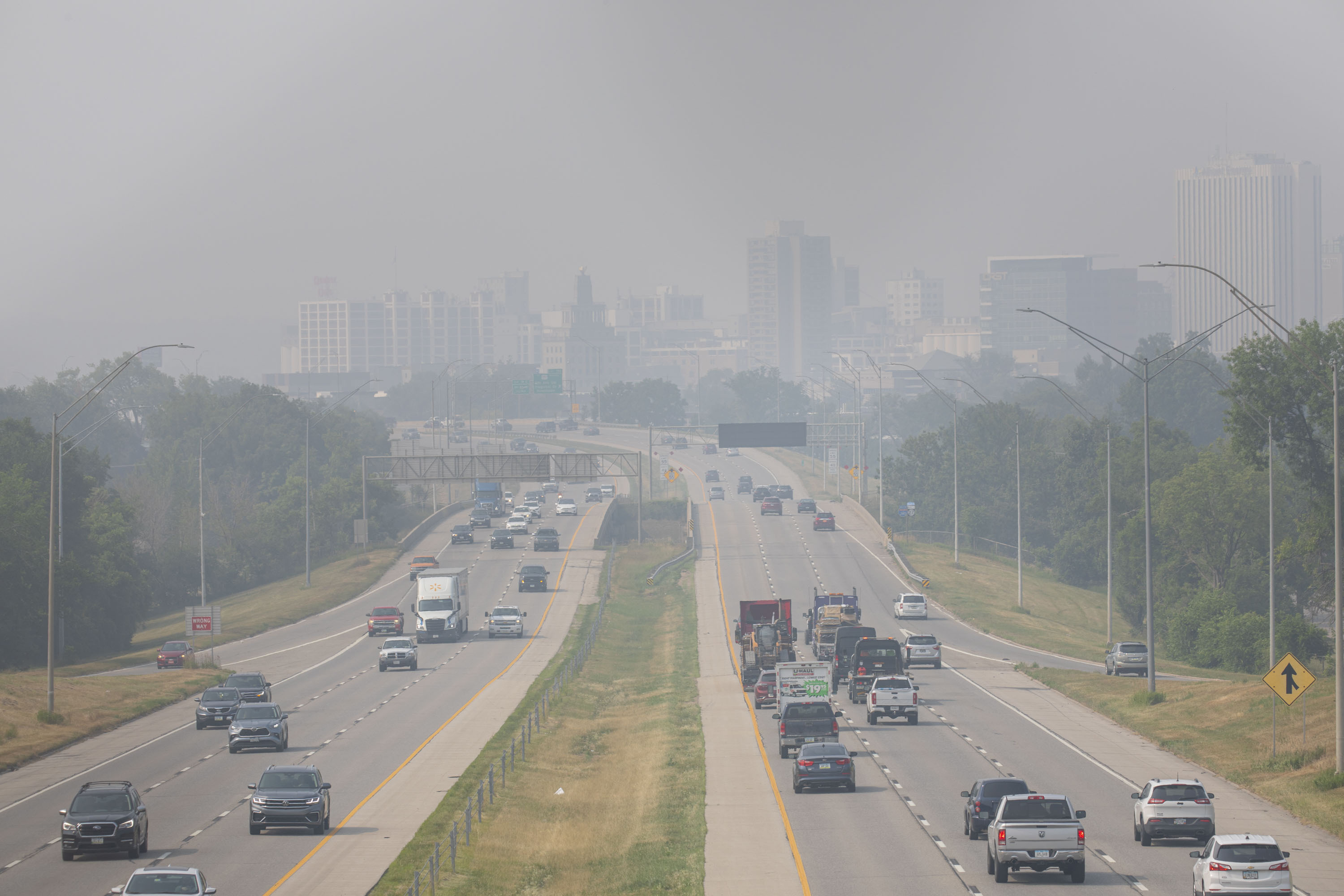 Chicago, Midwest face low air quality as smoke from Canada wildfires ...