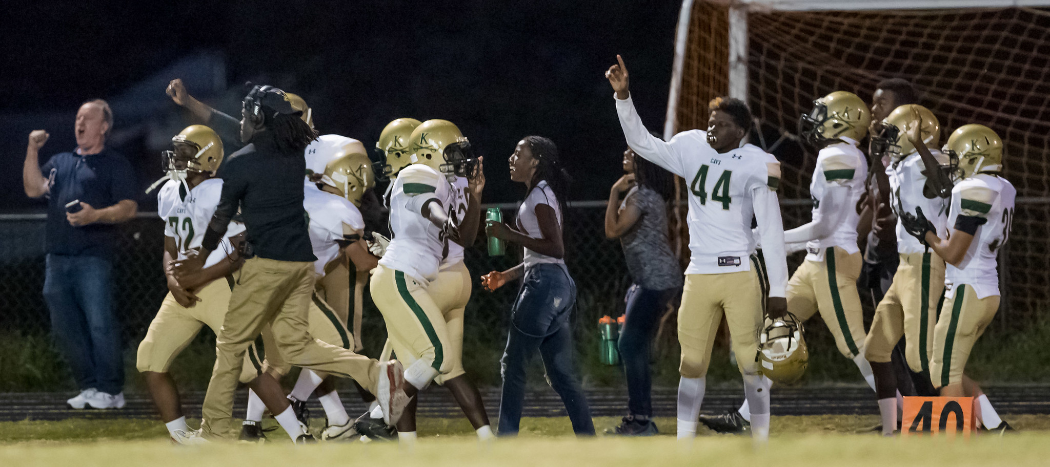 After 1,000 days without a win, high school team finally tastes victory ...