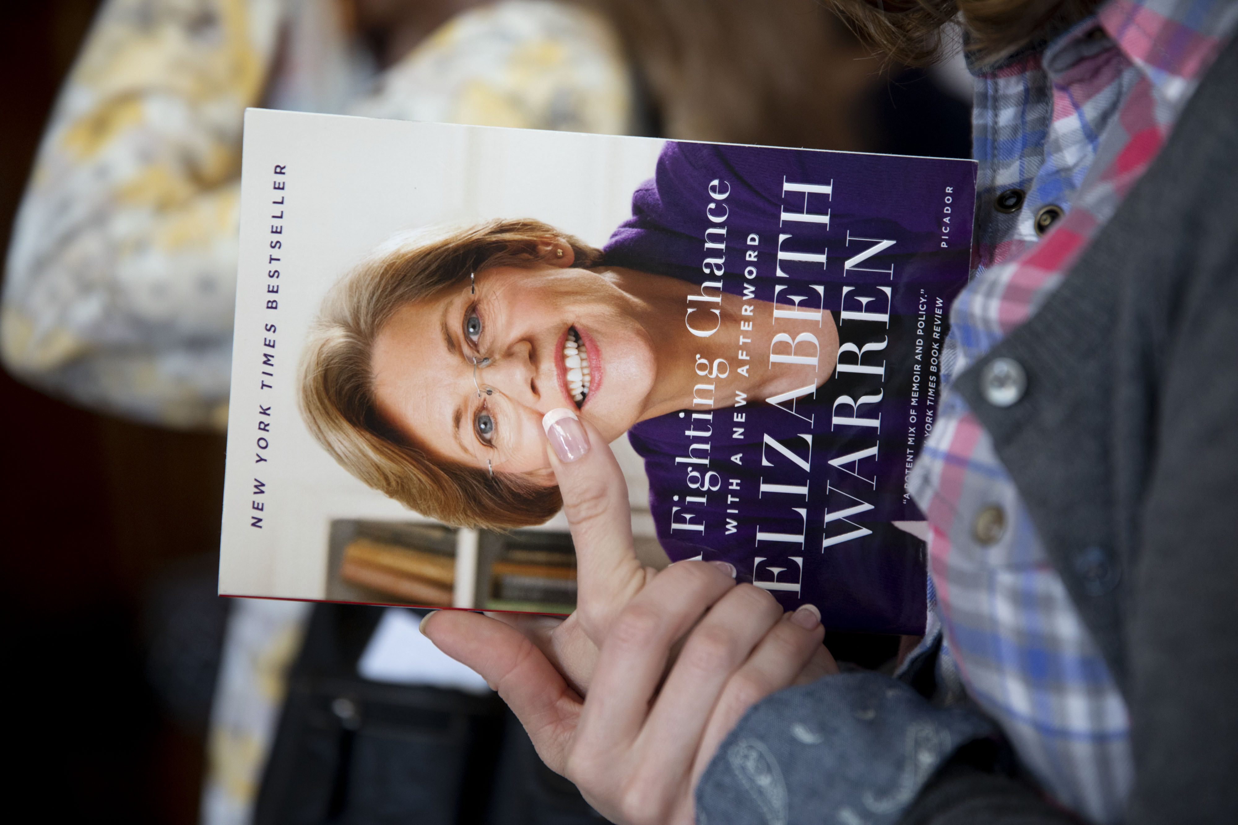Elizabeth Warren Book Review : This Fight Is Our Fight The Battle To ...