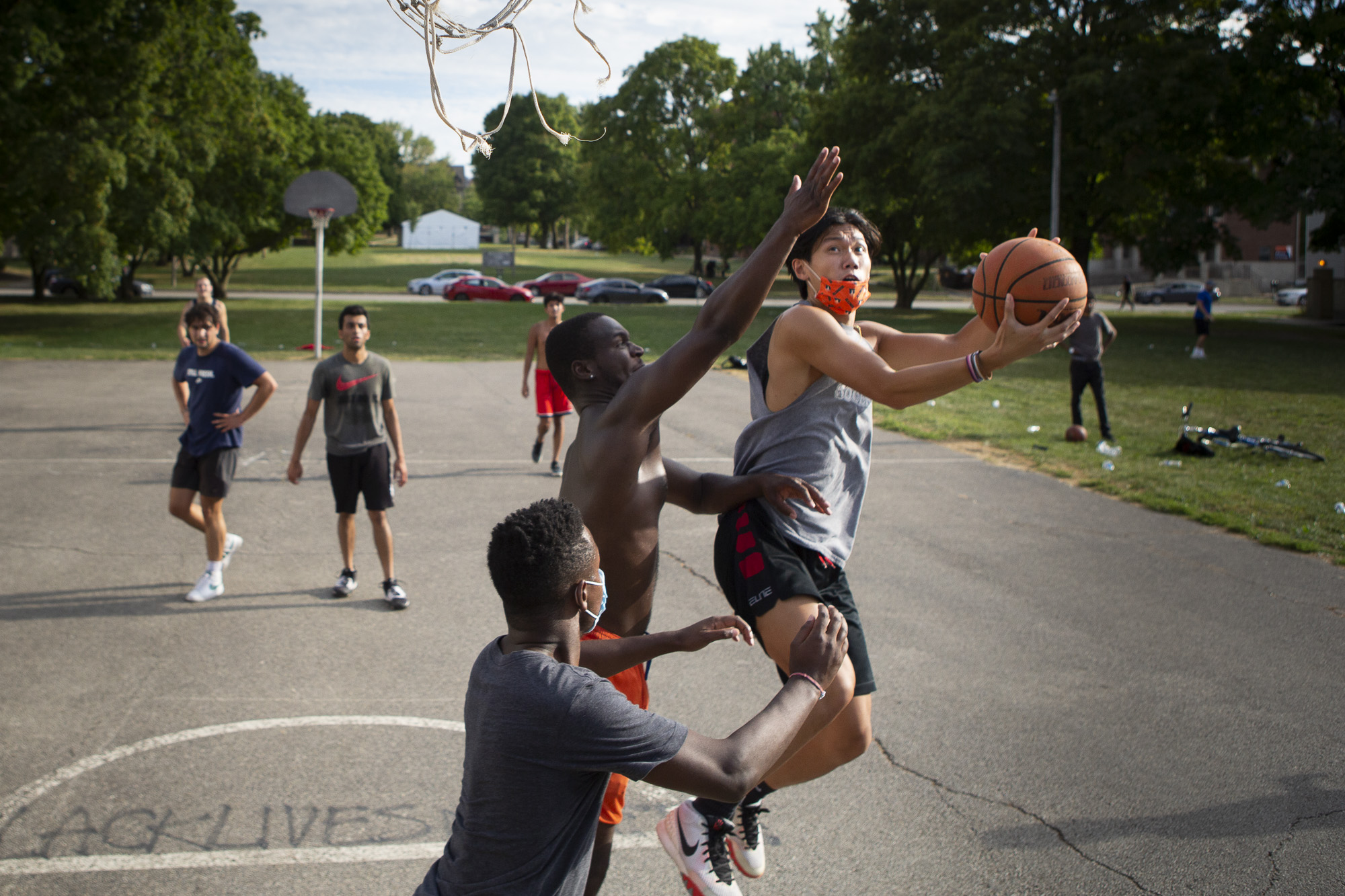 College students navigate coronavirus pandemic on campus - The ...