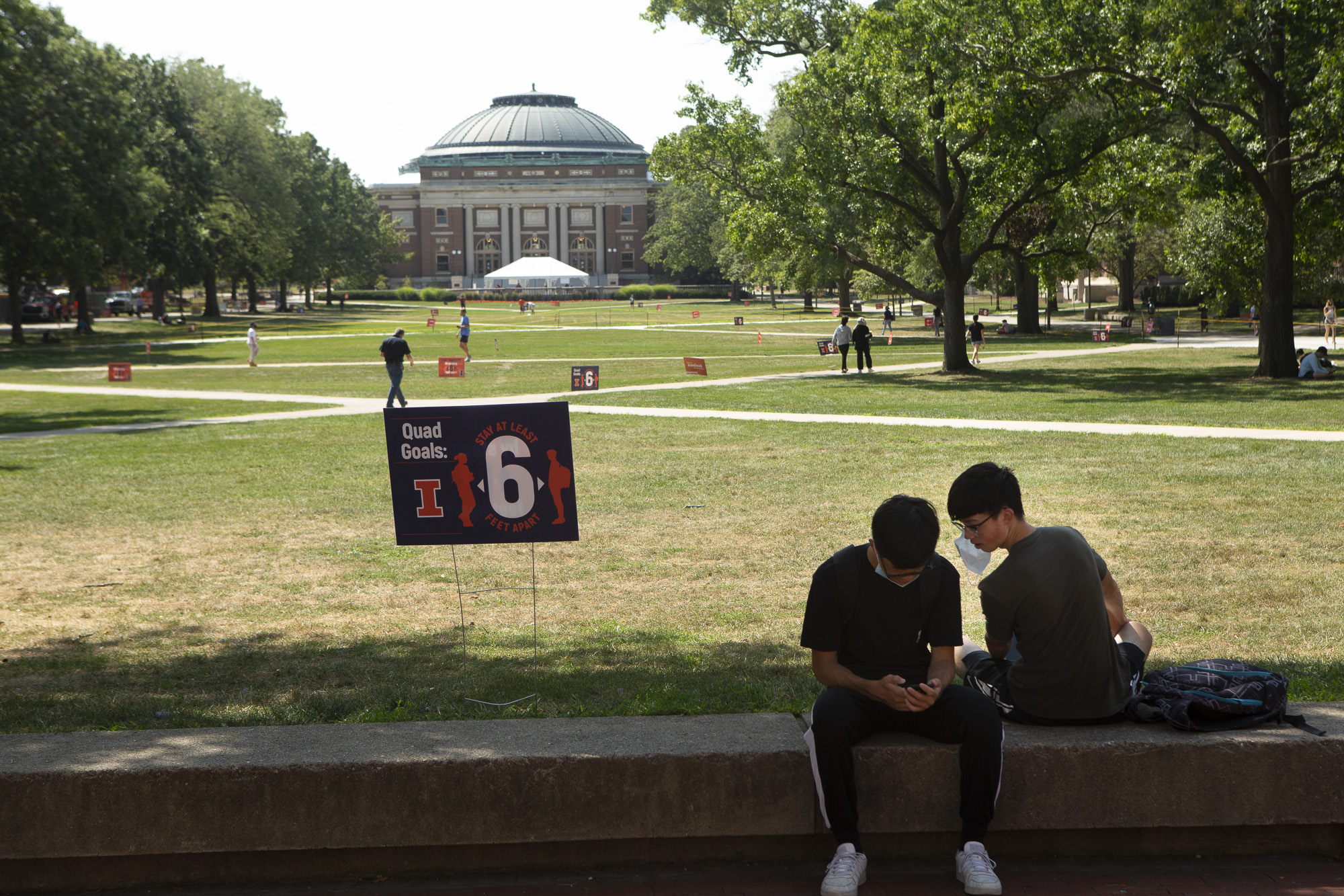 College students navigate coronavirus pandemic on campus - The ...
