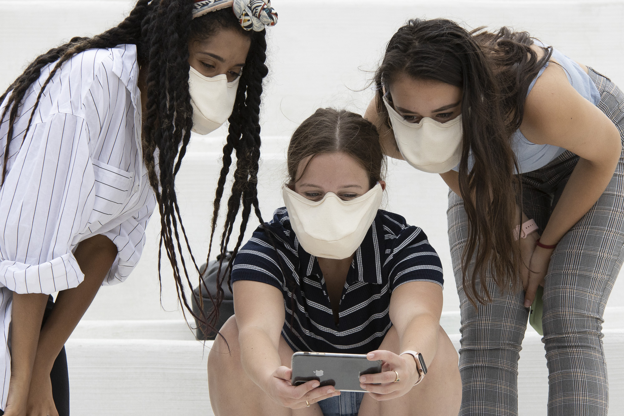 College students navigate coronavirus pandemic on campus - The ...