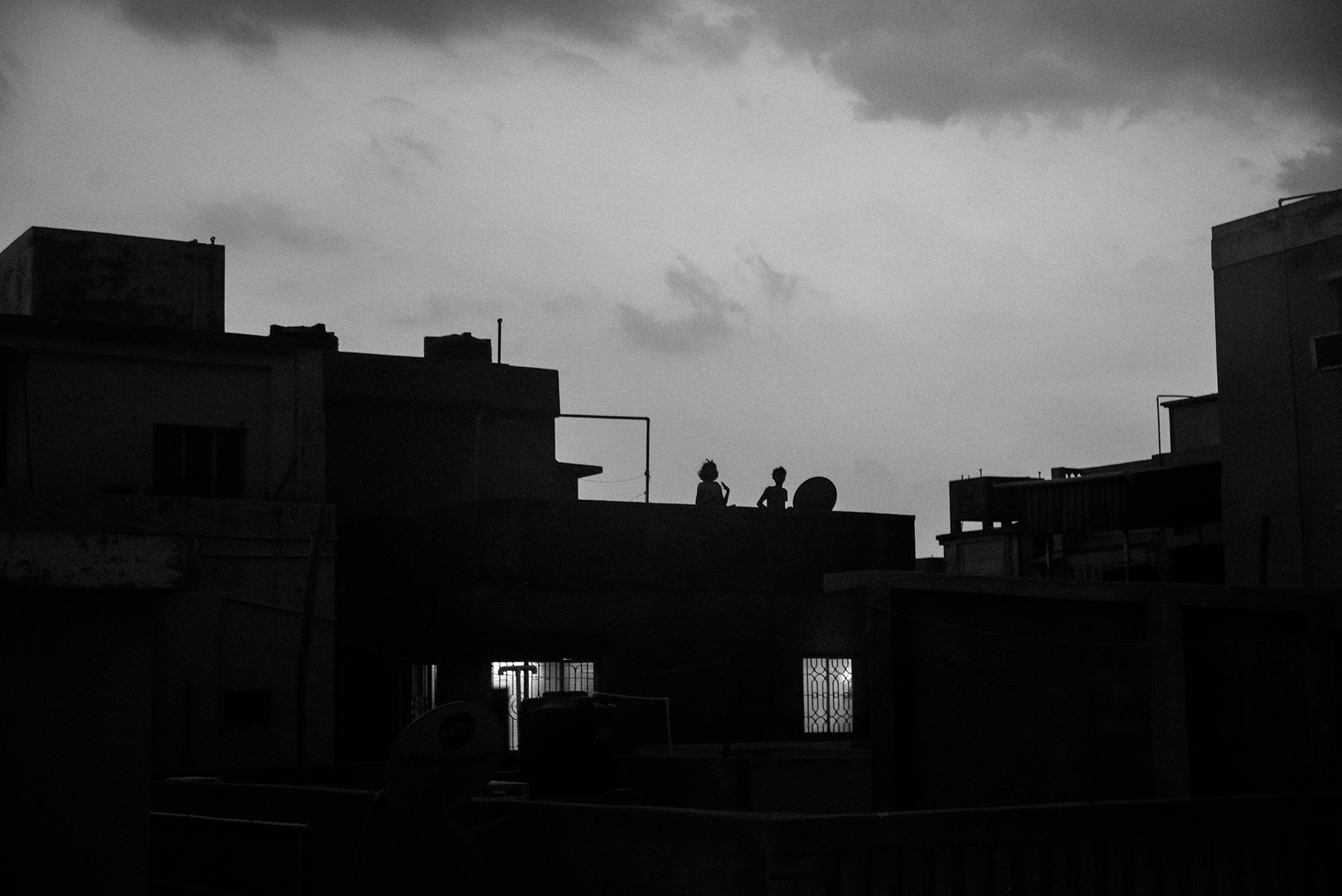 Indian photographer Sutapa Roy tells a story about her daughter - The ...