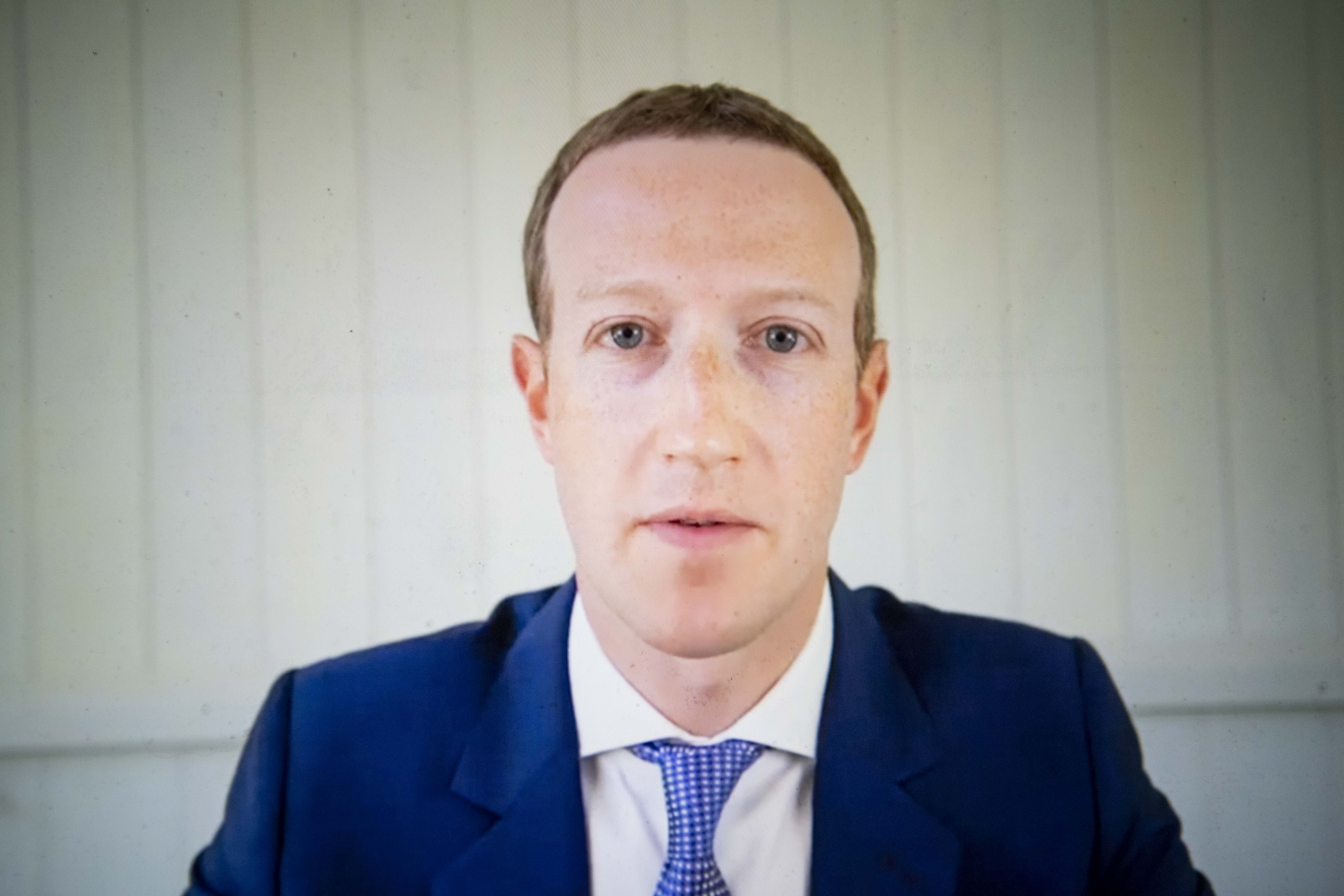 Elizabeth Dwoskin - The Washington Post