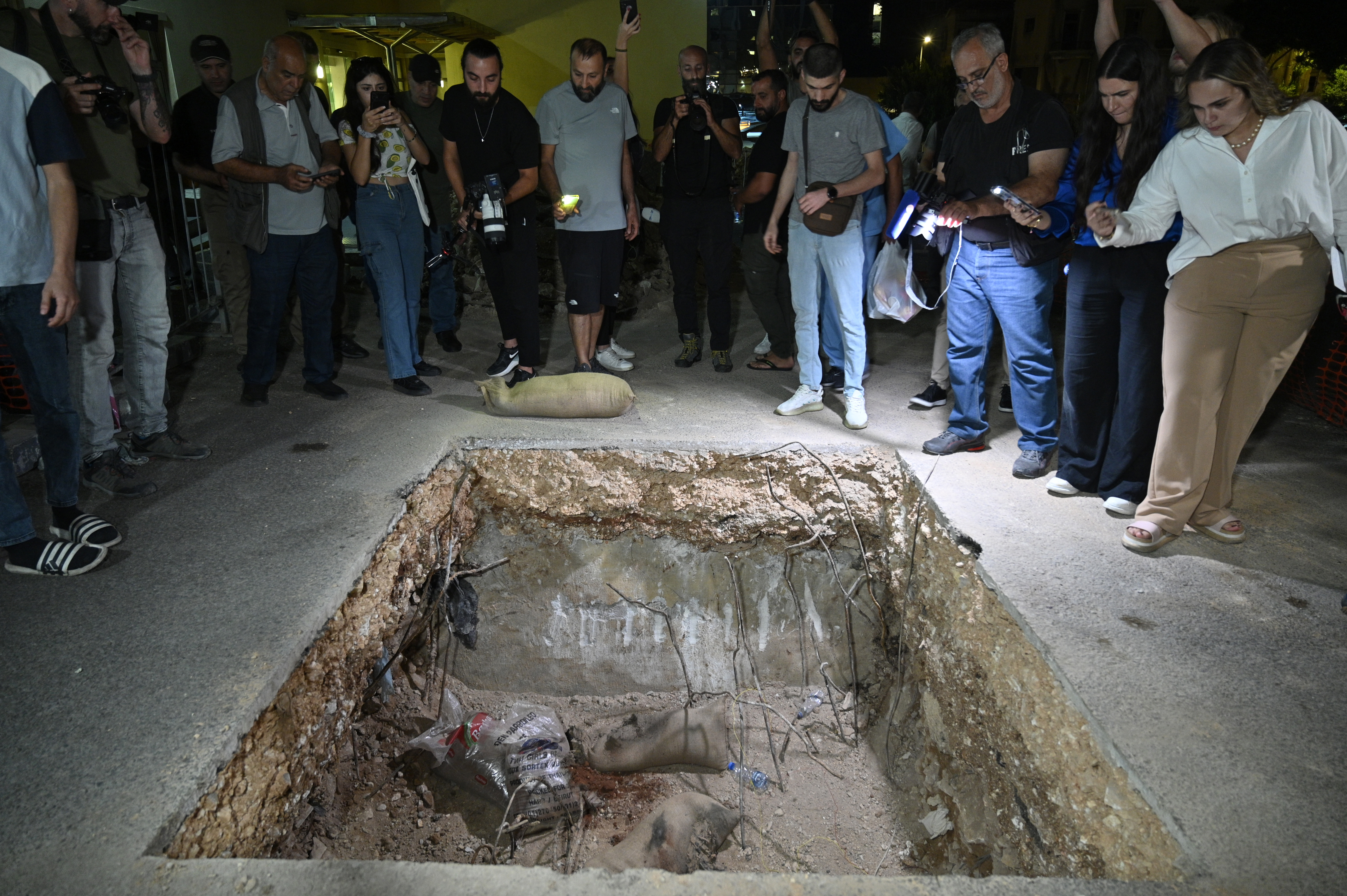 Ferdinand Marcos Body Buried