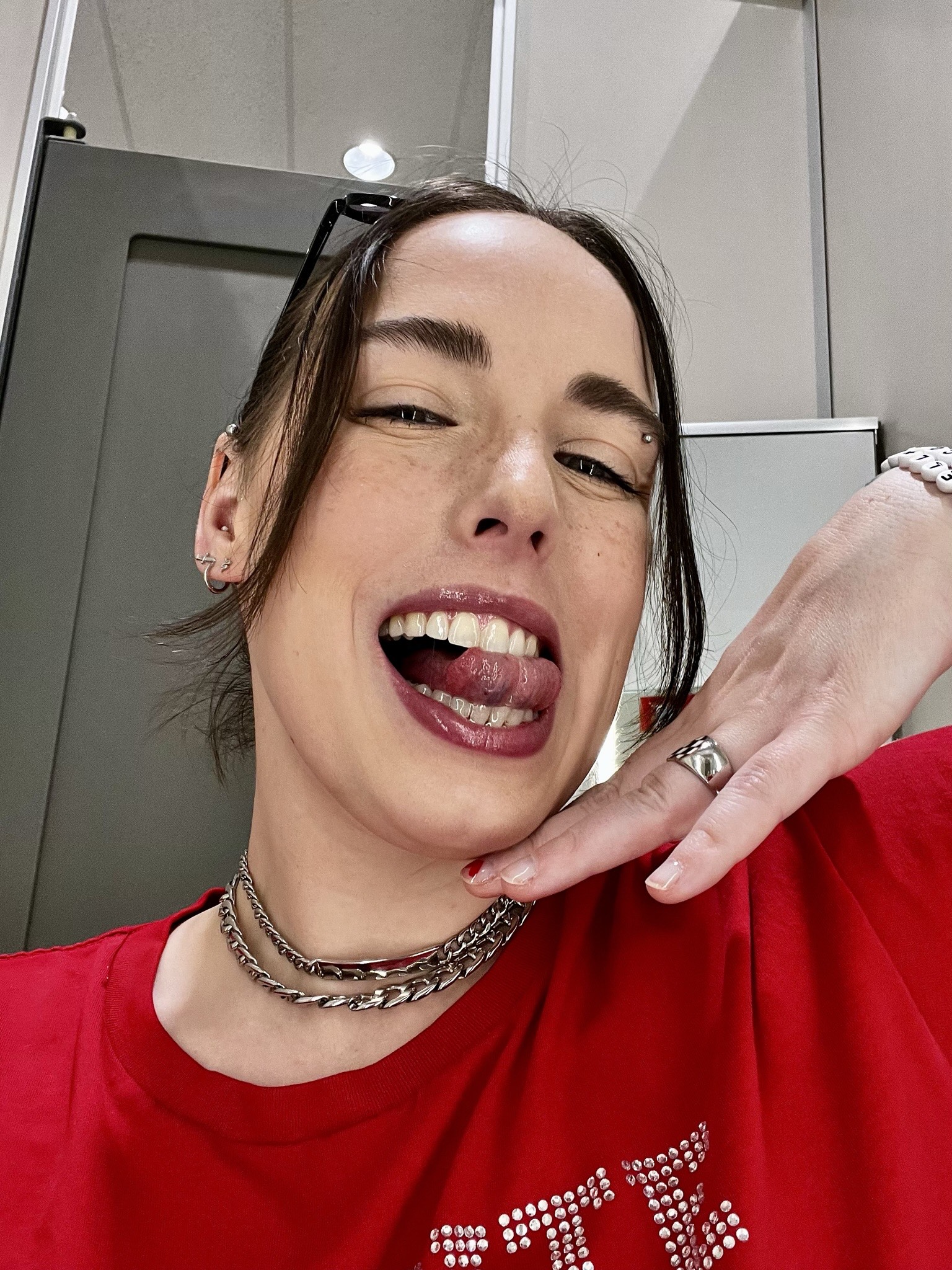 Summer Buchanan's Instagram, Twitter & Facebook on IDCrawl