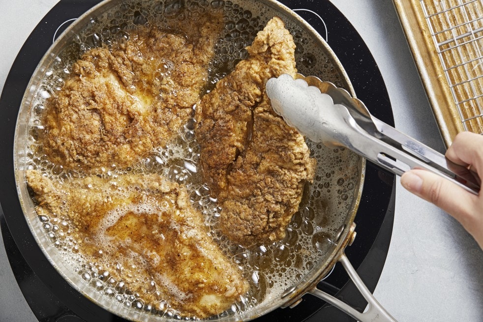 This Double Crunch Honey Garlic Chicken recipe has it all - The ...