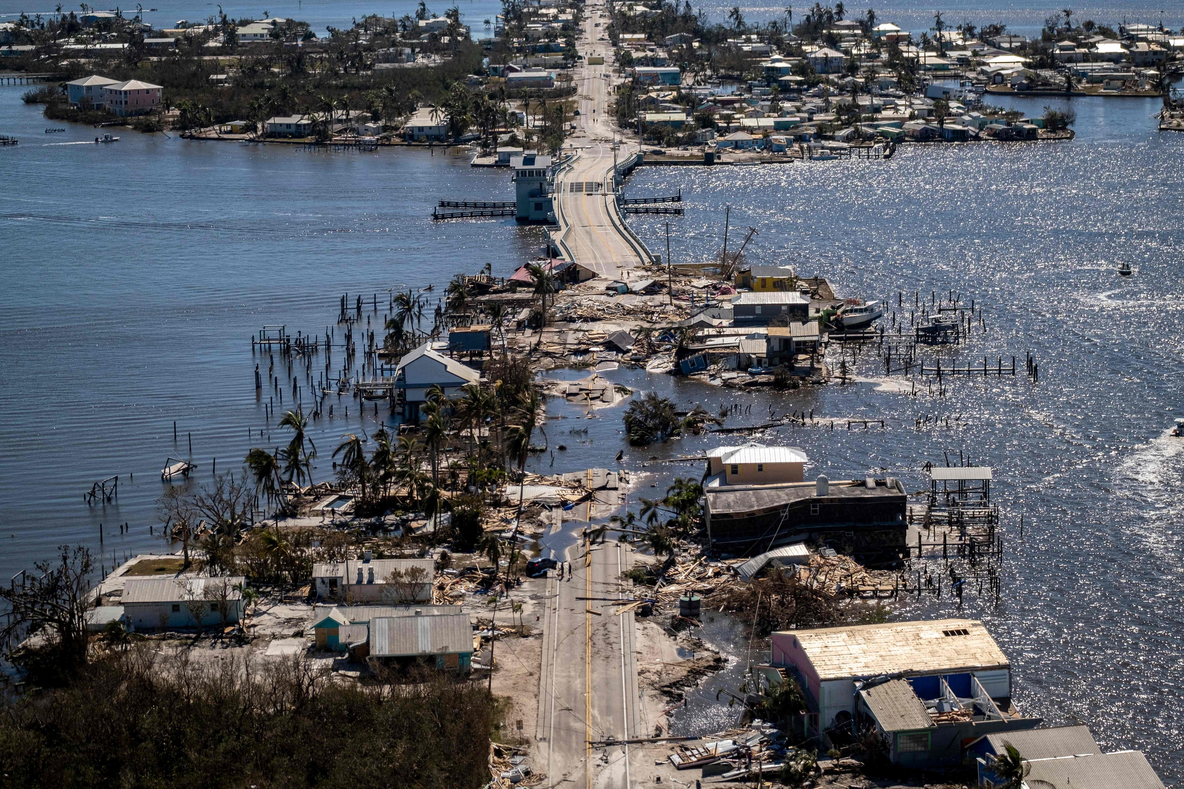 Naples Fl Storm Surge Hurricane Ian Slams Southwest Florida With