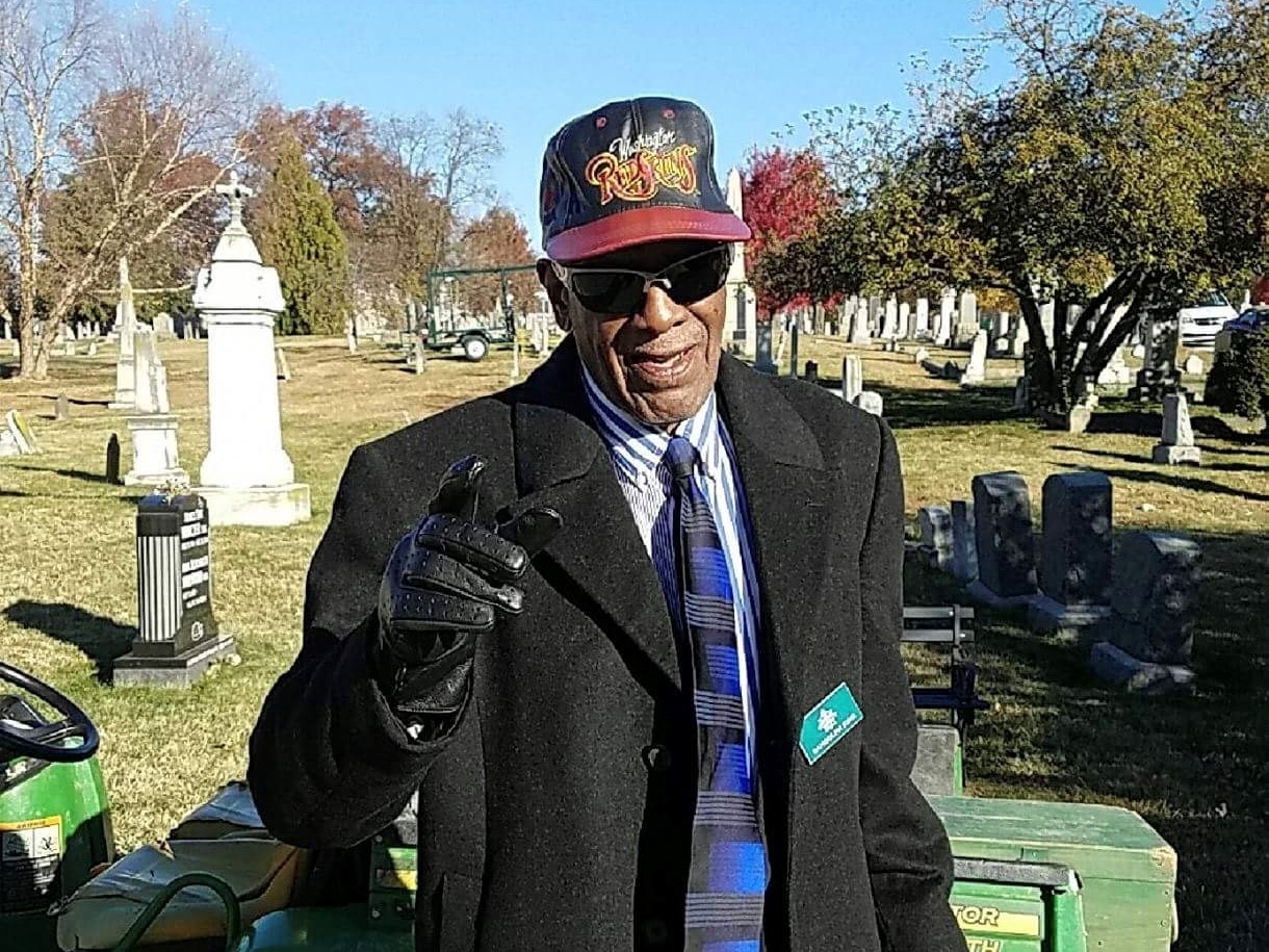 Neil Armstrong Grave And Tombstone