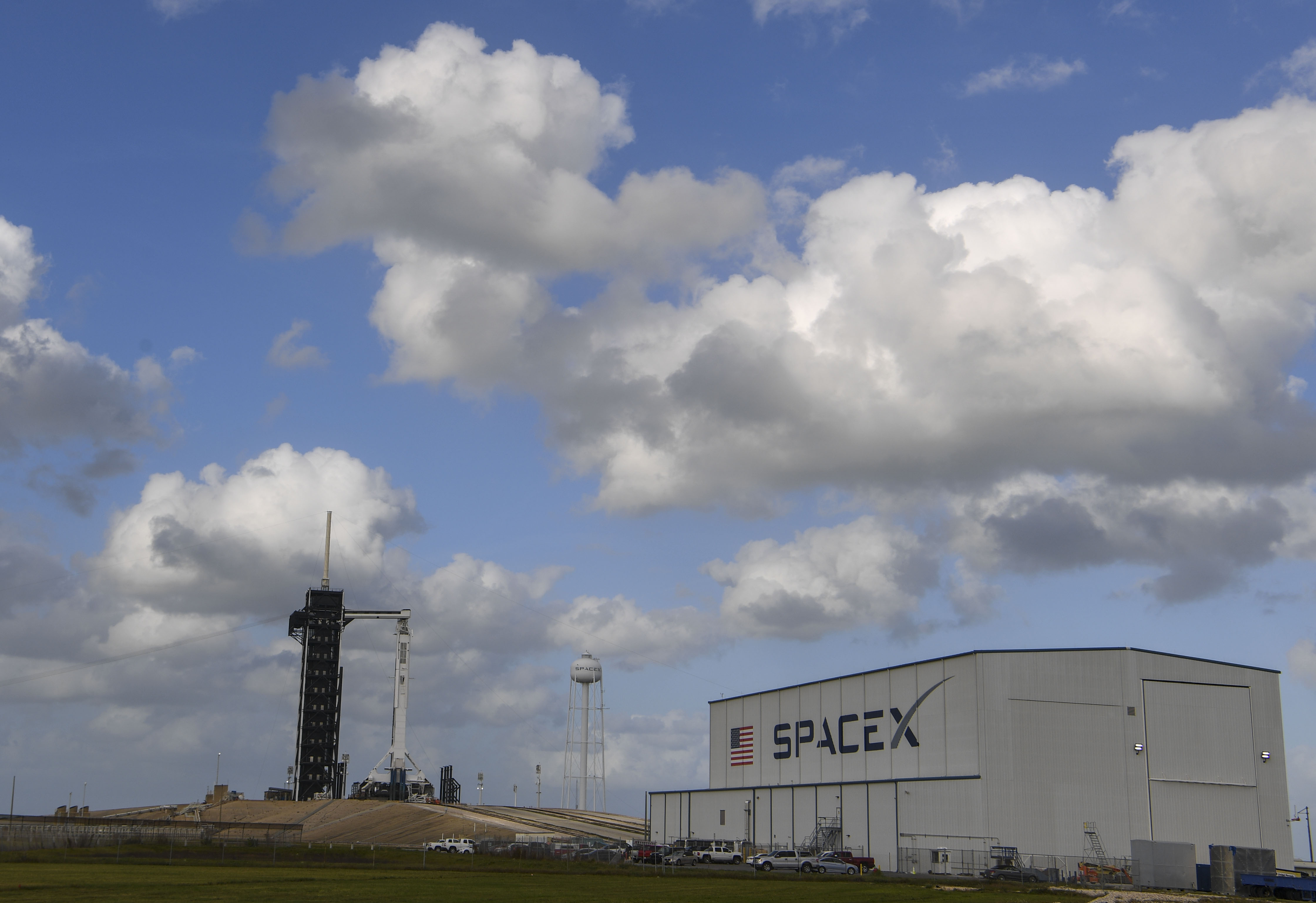 Next SpaceX launch: Elon Musk faces his biggest challenge - The ...